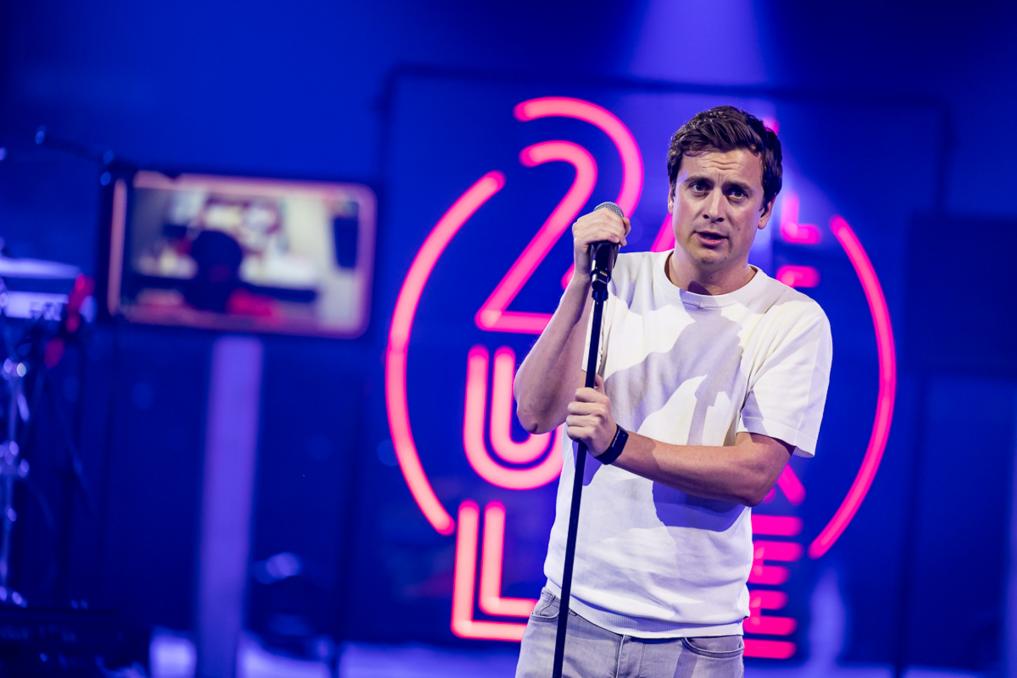 Niels Destadsbader in rouw | Showbizzsite